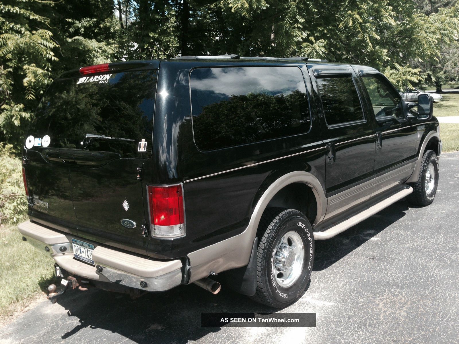 2001 Ford Excursion Limited Sport Utility 4 - Door 6. 8l