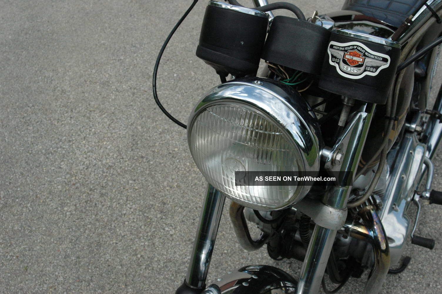 1975 Norton 850 Commando W / Electric Start