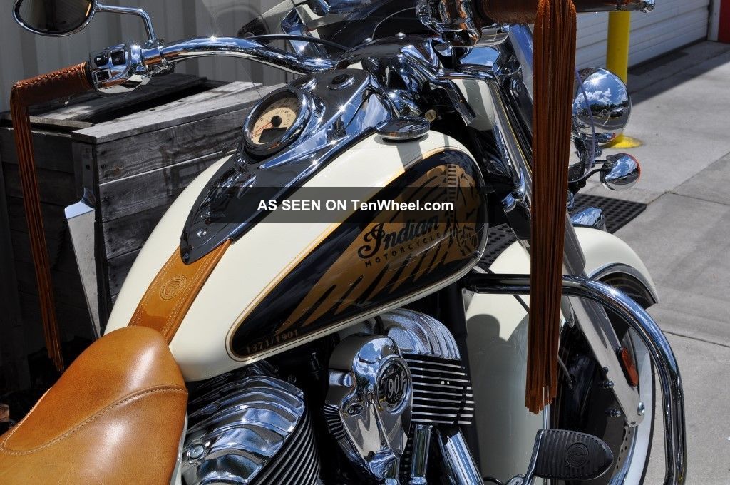 2014 Indian Chief Vintage With Dealer Installed Custom Paint