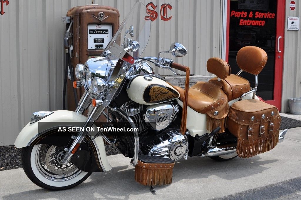2014 Indian Chief Vintage With Dealer Installed Custom Paint